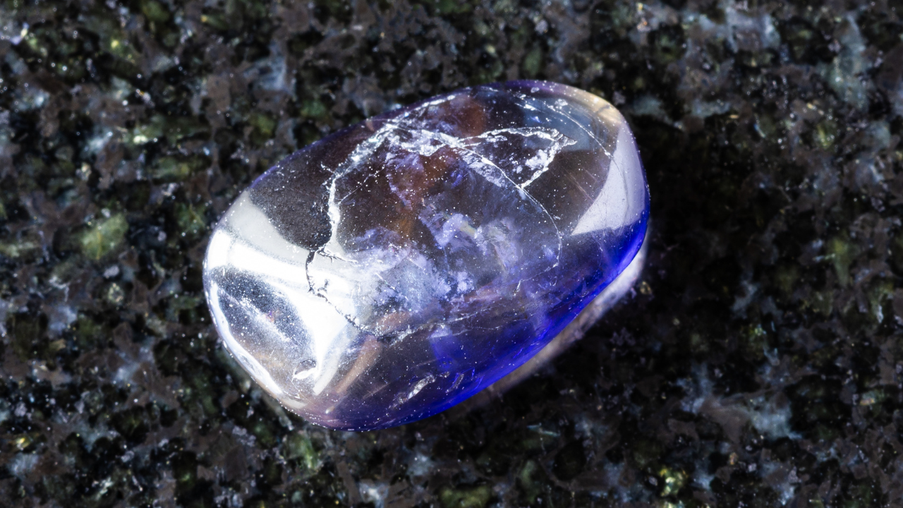 Iolite - Few Minutes Knowledge